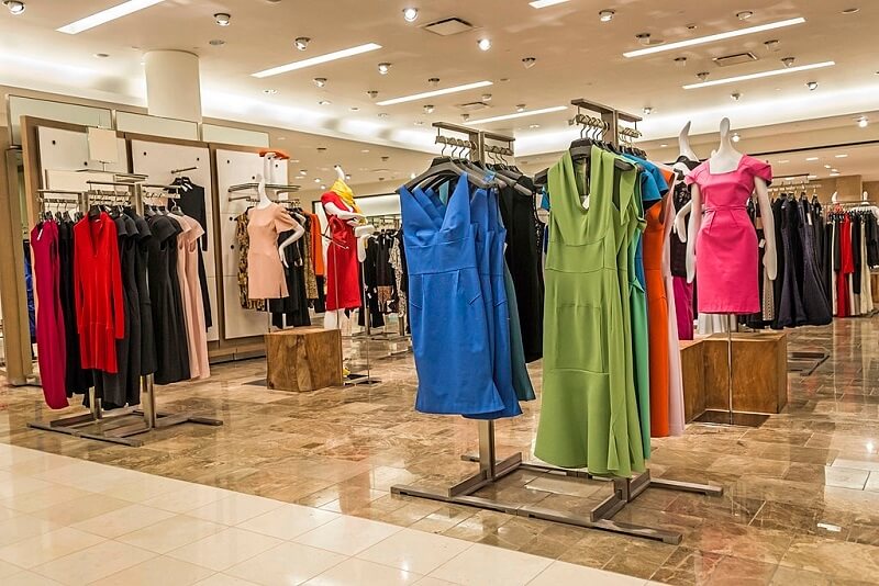 The Most Popular Clothing Brands in the World (2026 Guide) - Share your ...